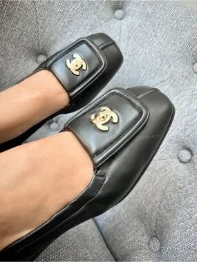 CHANEL | Shoes | Chanel Blazy Black Square Toe Leather Crunchy Flats ...